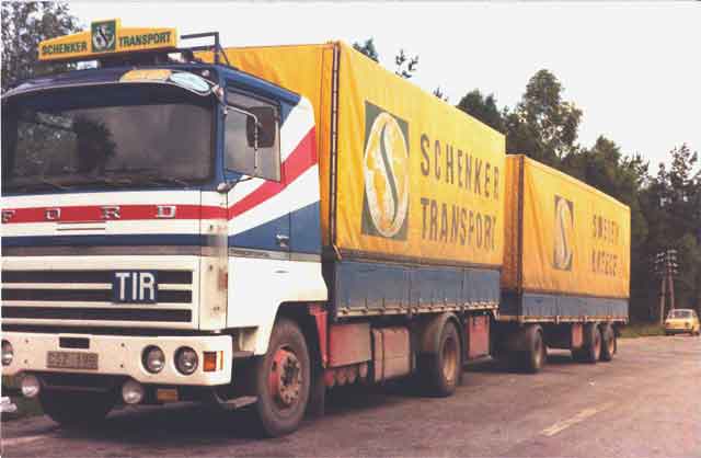 Lkw-Foto : Ford Transcontinental 4420 von Schenker Schweden, S - Stockholm